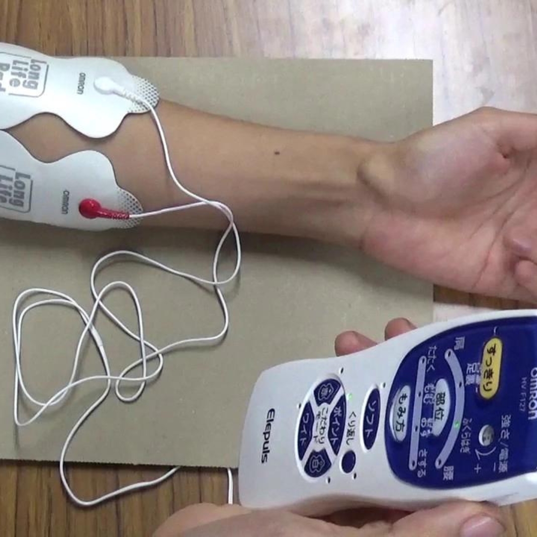 Miếng dán điện cực máy massage Omron HV-F127 - Pharmart.vn